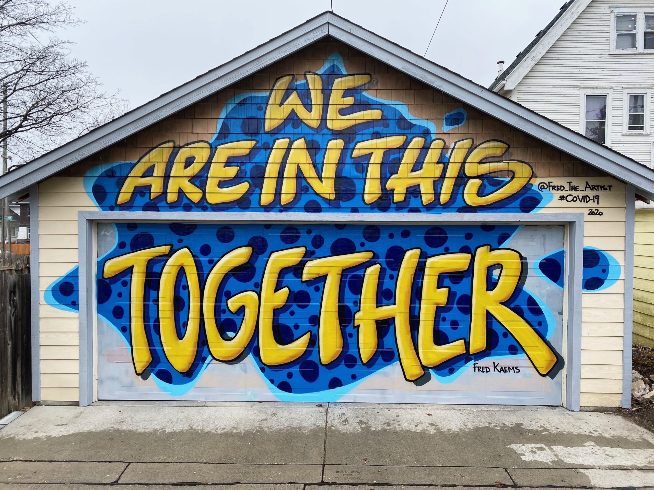 This Washington Heights Mural Reminds Us That “We Are in This Together”