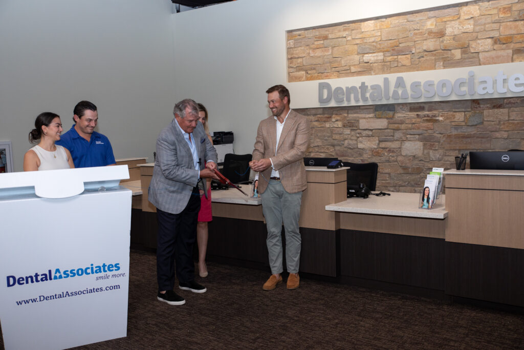 New Dental Associates Opens in Glendale | Milwaukee Magazine