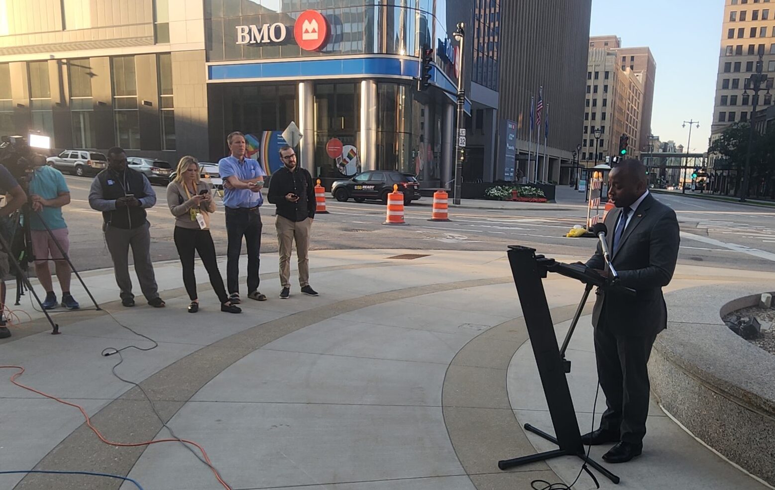 Mayor Rallies Locals to Downtown Restaurants, Addresses Police Shooting