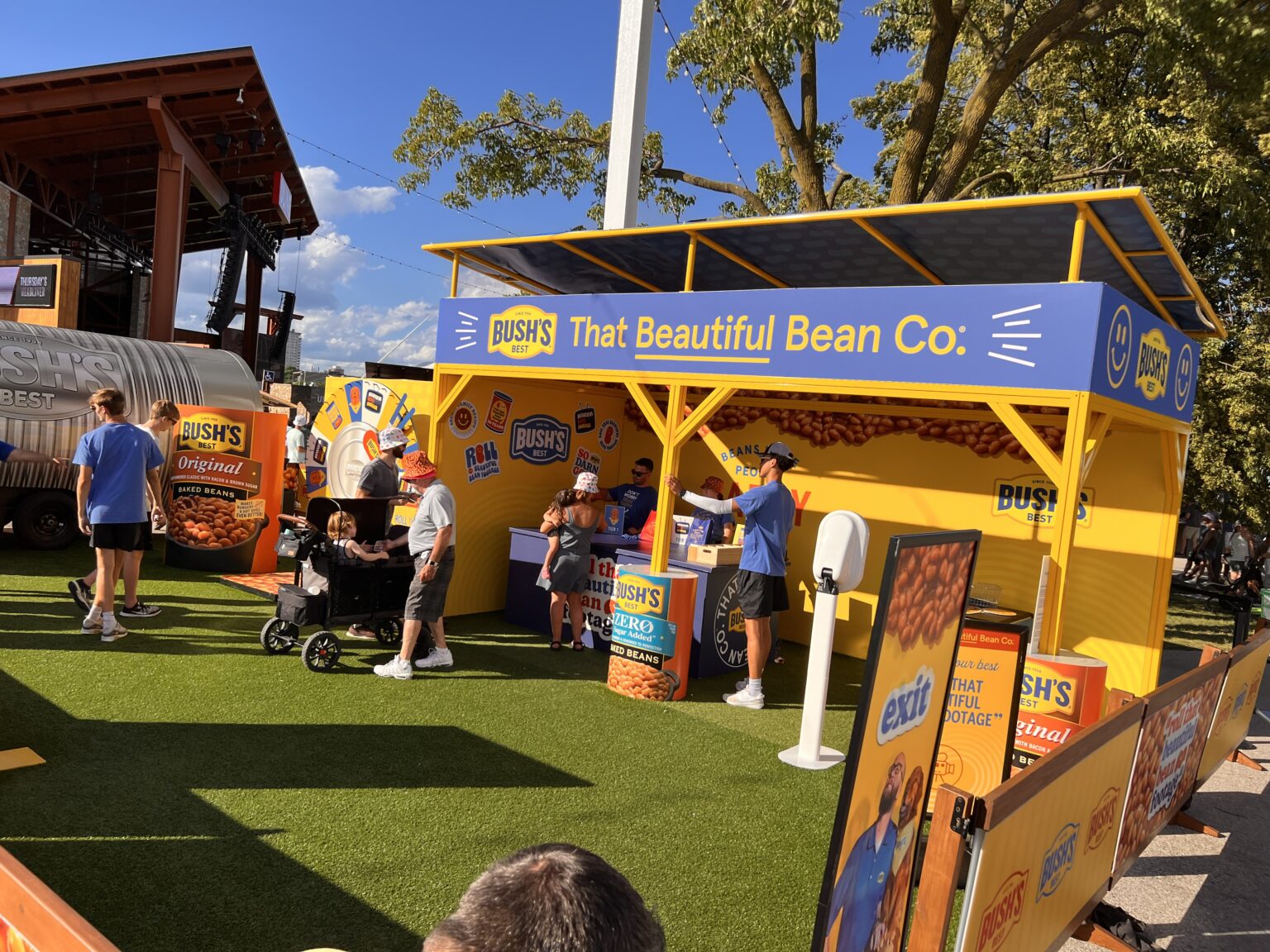 Bush’s Bean Swag Was Popular at Summerfest – We Checked it Out