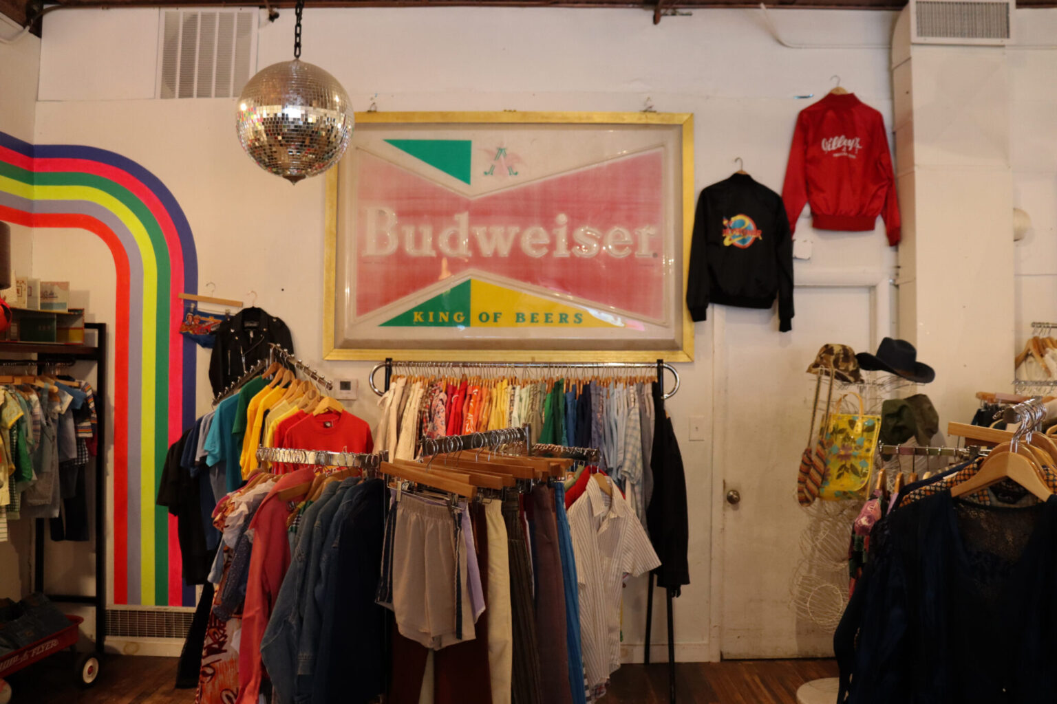 Your Guide to Thrift and Vintage Stores in Milwaukee