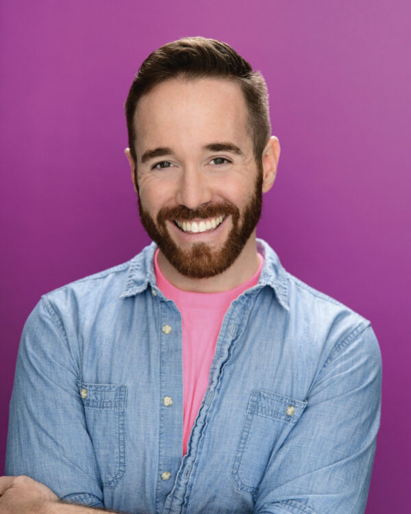 Actor Doug Clemons Works at a Fake Mall in ‘Buyer & Cellar’