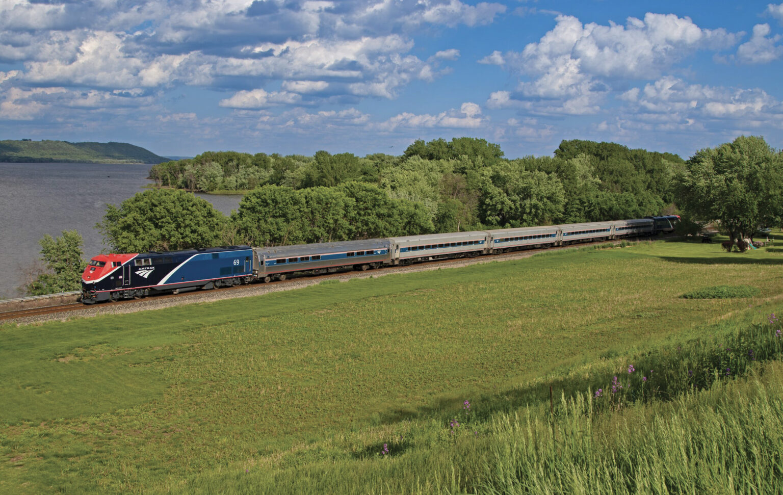 Amtrak’s Borealis Is a Bright Spot for Rail Travel