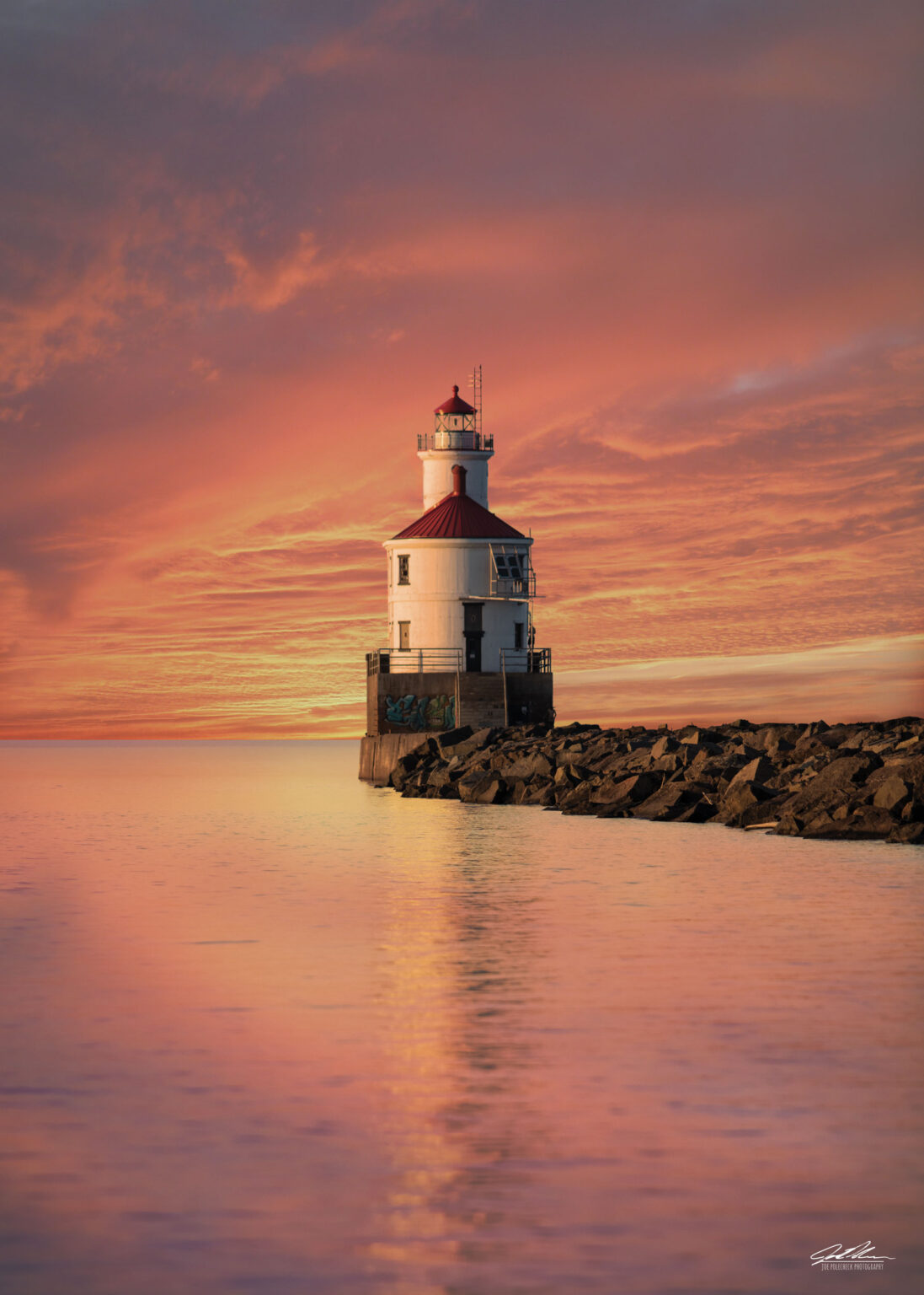 Must-See Historic Wisconsin Lighthouses