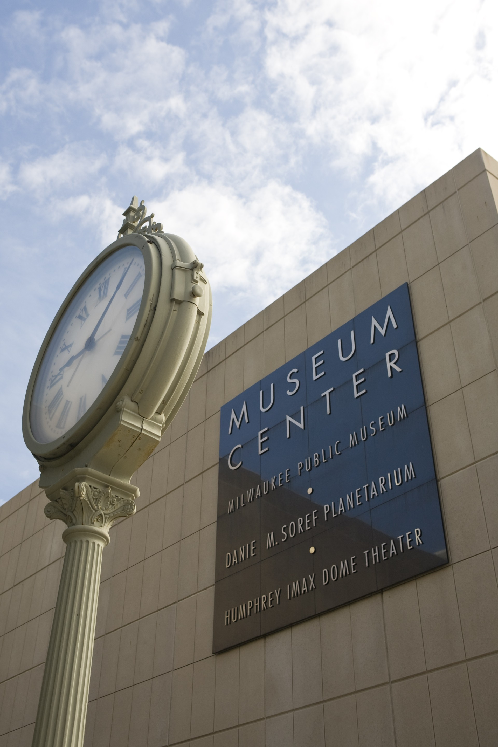 Center of Confusion? Unraveling a Museum Name Game