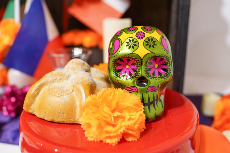 8 Ways to Celebrate Día de los Muertos in Milwaukee