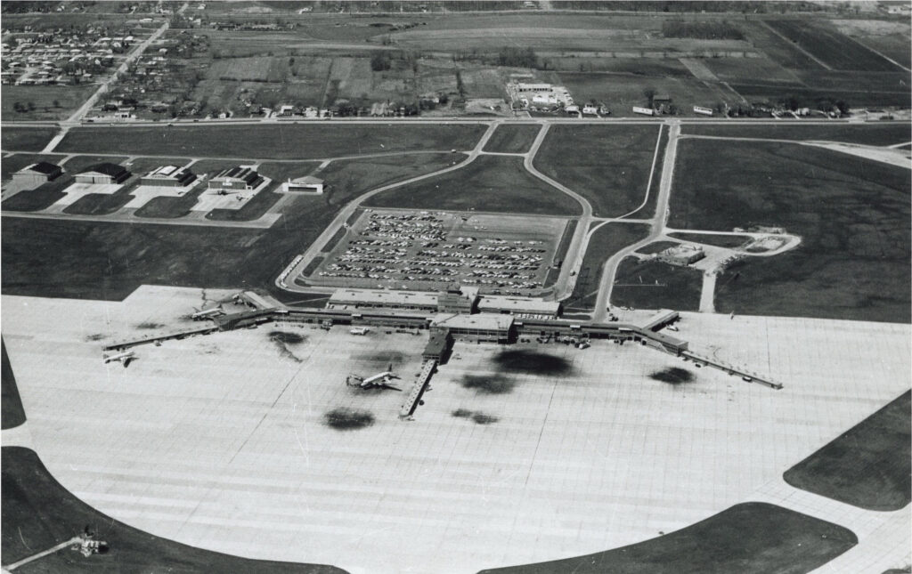 Milwaukee’s Airport Celebrates 100 Years of Flight